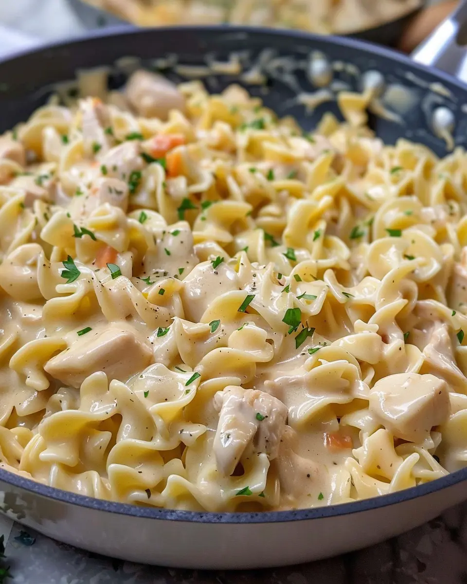 creamy chicken and noodles
